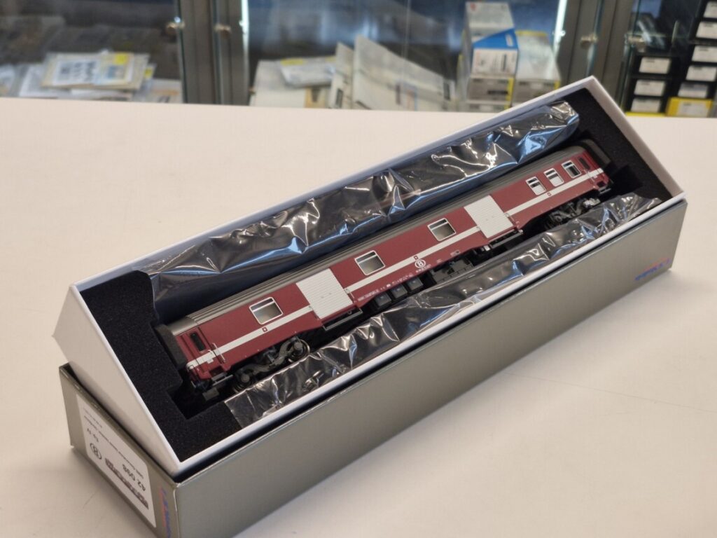 Ls Models 42097 TRAIN DE RÉACHEMINEMENT HASSELT SNCB/NMBS DMS - CC ...